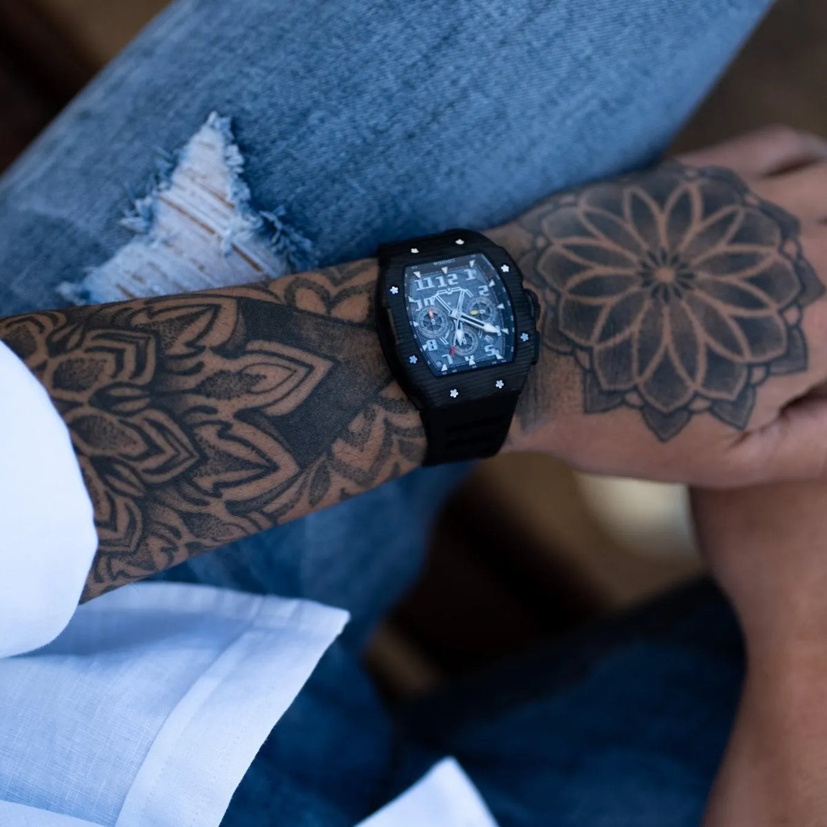 The Fascinating World of Watches: A Look at History, Technology, Style ...