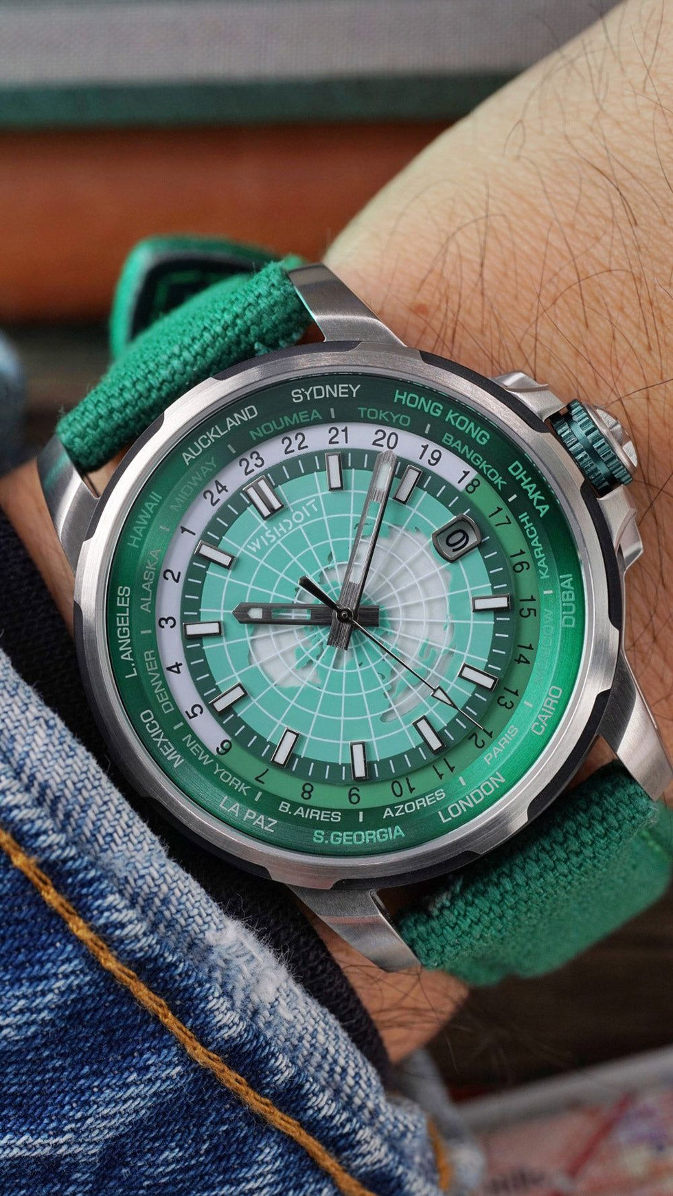 WISHDOIT Eternal Earth Men's Stainless Steel World Time Self Wing ...